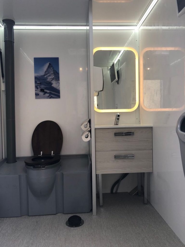 location-sanitaires-premium-vaucluse-caravane-wc – Bio Sanitaire Location